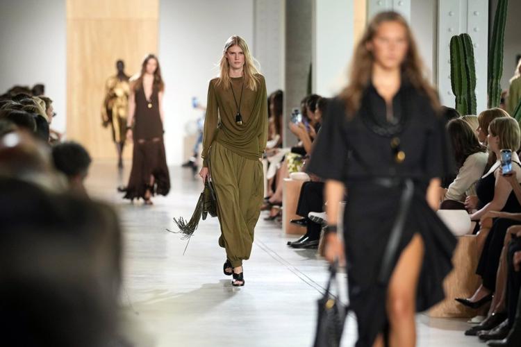 Michael Kors' style and wearability attract starry crowd at his New ...
