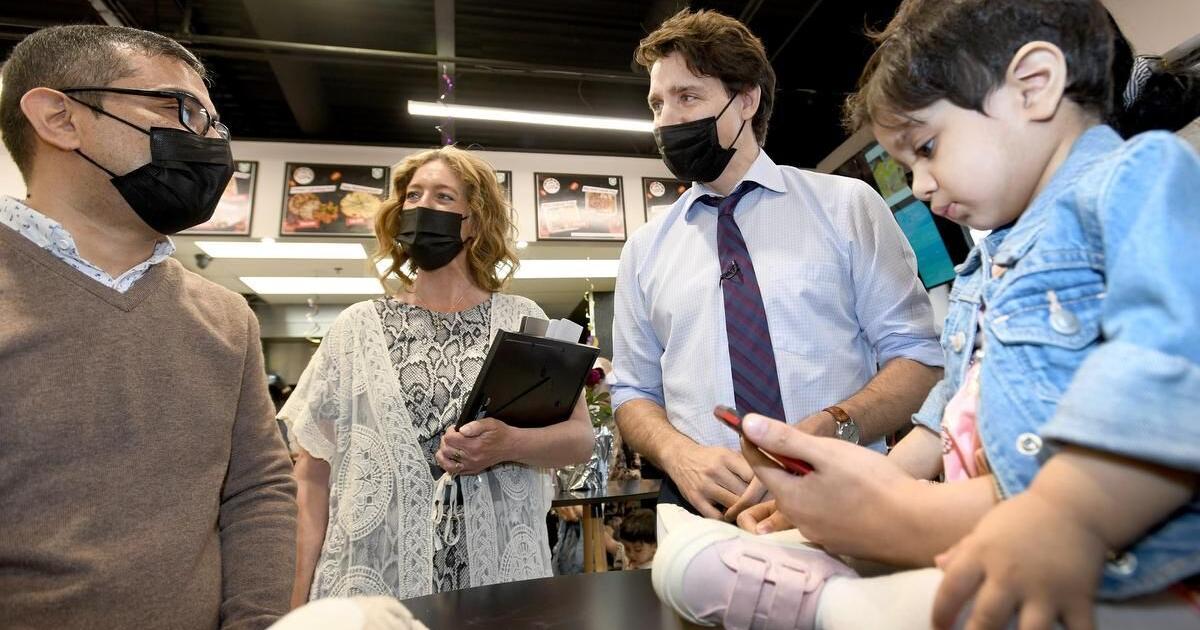 Trudeau meets with two recently-settled Afghan refugee families at ...