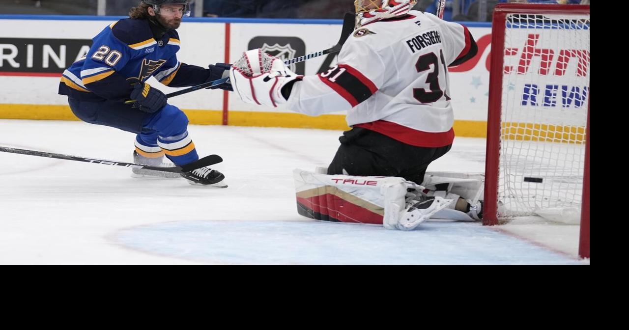 Brandon Saad nets a hat trick to help Blues sink Senators 4-0