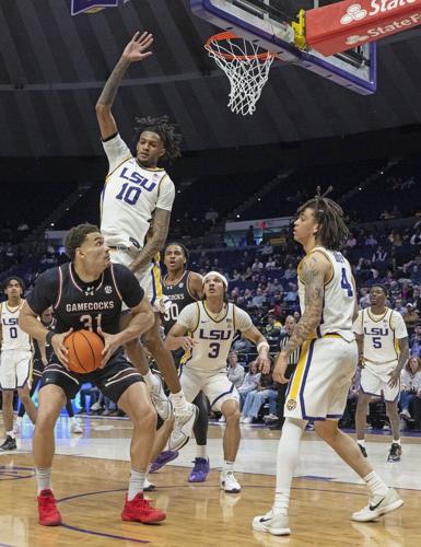 Cam Carter scores 17 points, LSU jumps out early and rolls past South ...