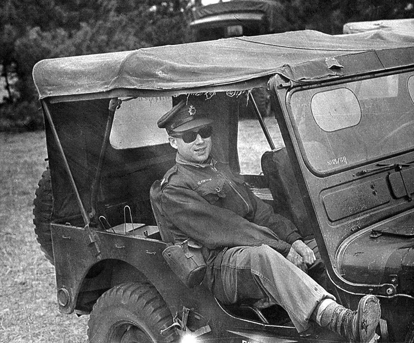 RHLI commander brought his soldiers cookies on manoeuvres