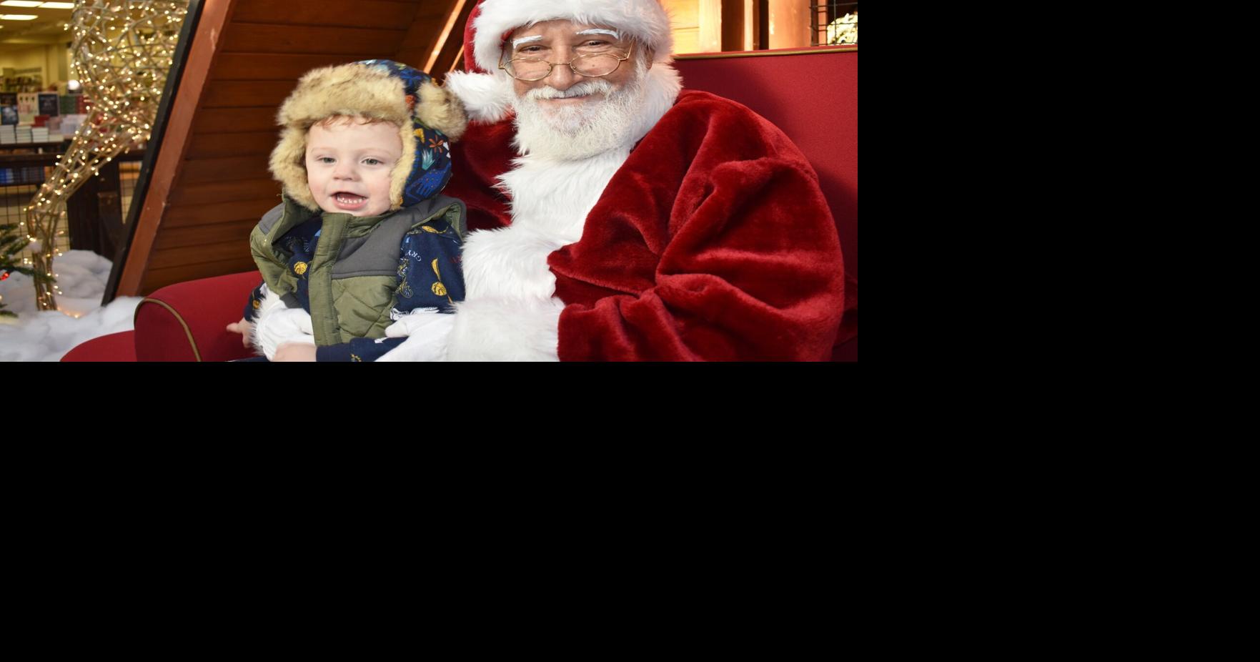 Santa booked solid at CF Lime Ridge on Hamilton Mountain