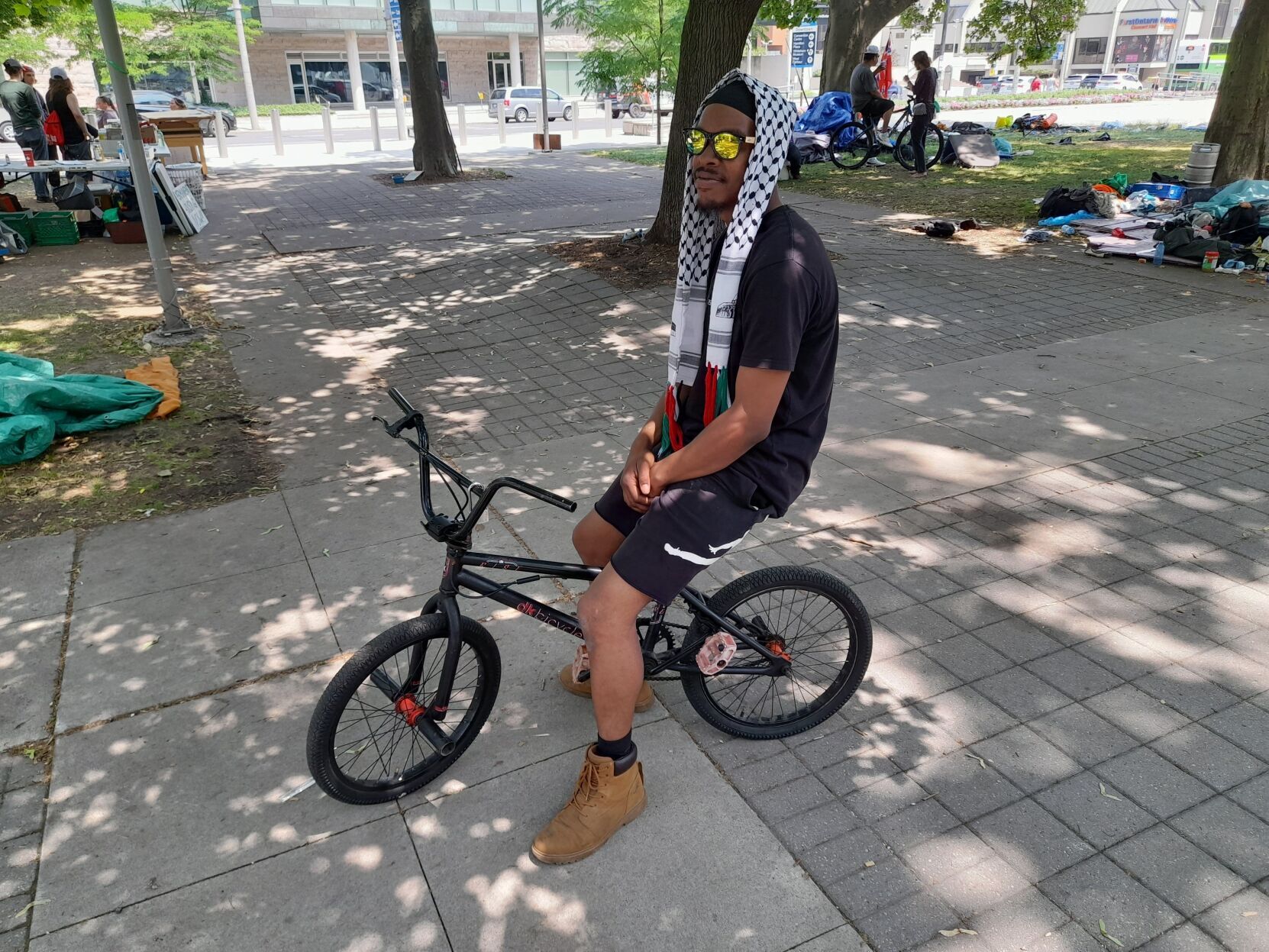 Bylaw, police clear Hamilton city hall encampment