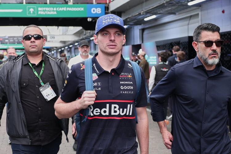 Norris wins Formula 1's Brazilian Grand Prix to extend his lead with 3 ...