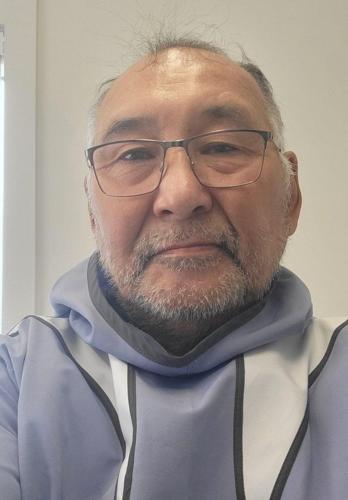 Nunavut leaders alarmed as federal food voucher program set to end