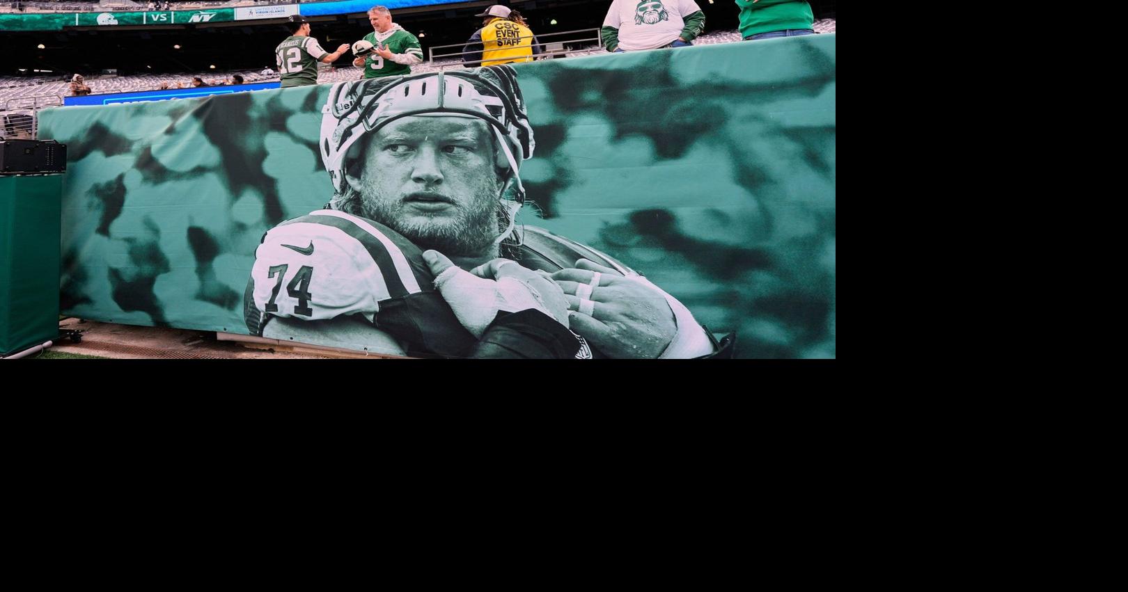 Jets honor late Nick Mangold with tribute before game against Browns