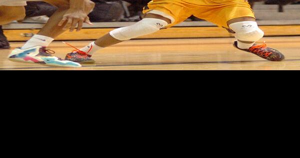 Saltfleet Storm comes from behind to win public high school basketball ...