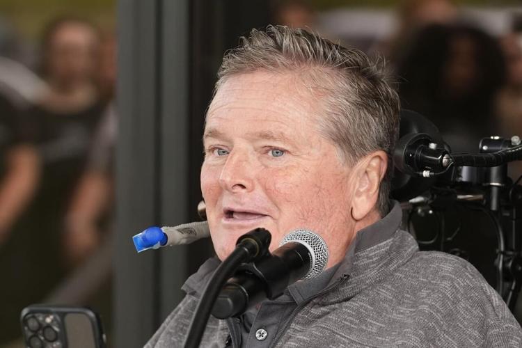 Sam Schmidt opens paralysis center in Indianapolis to rehabilitate ...