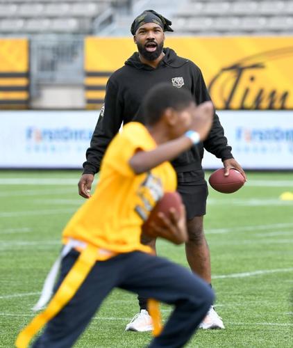 Learning football from the Ticats