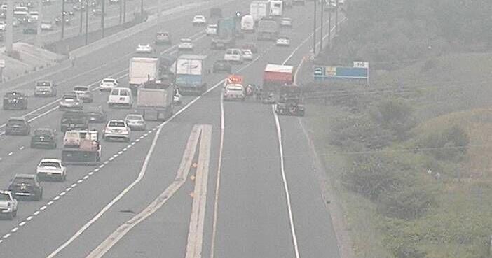 Incident on QEW creating traffic slowdown with lanes closed