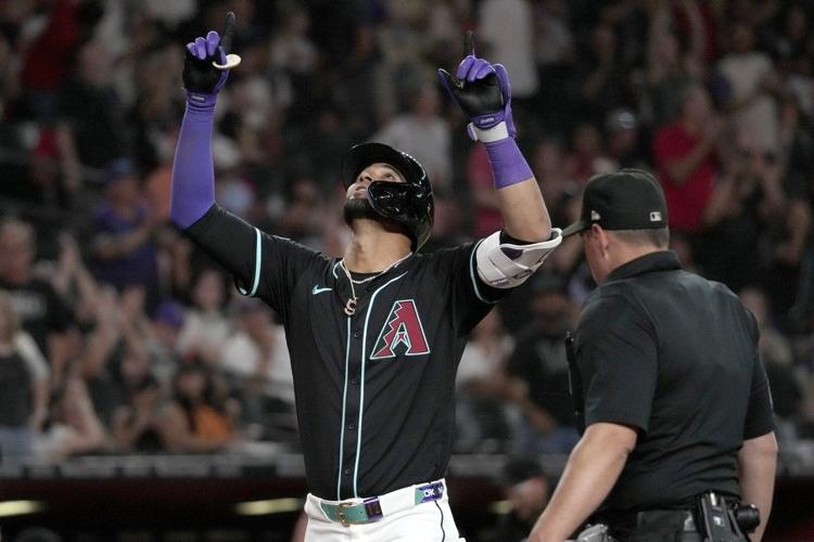 Diamondbacks snap a 4-game losing streak with a 4-2 victory over the Giants