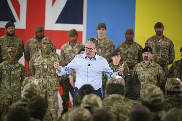 Trump says Zelenskyy is prolonging war in Ukraine by resisting calls to ...