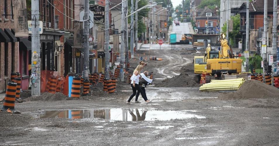 A walk on Locke with local history author Bill Manson