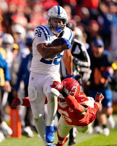 Chiefs rally from 11-point deficit to beat Colts 23-20 in OT on ...