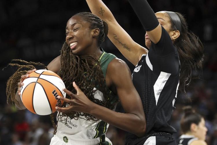 All-Star Chelsea Gray returns to Aces, Jackie Young scores 32 to help ...