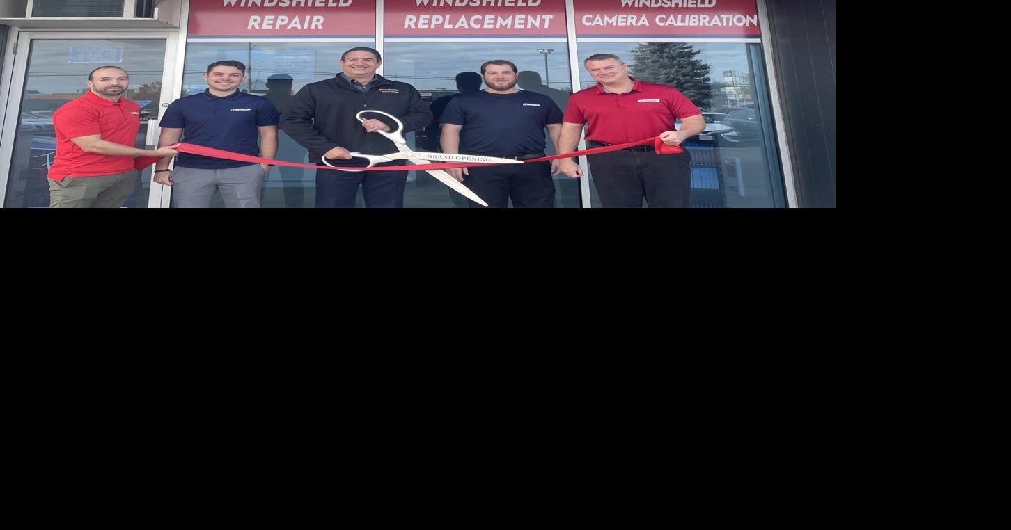 Uniglass opens new shop on Rymal Road East on Hamilton Mountain