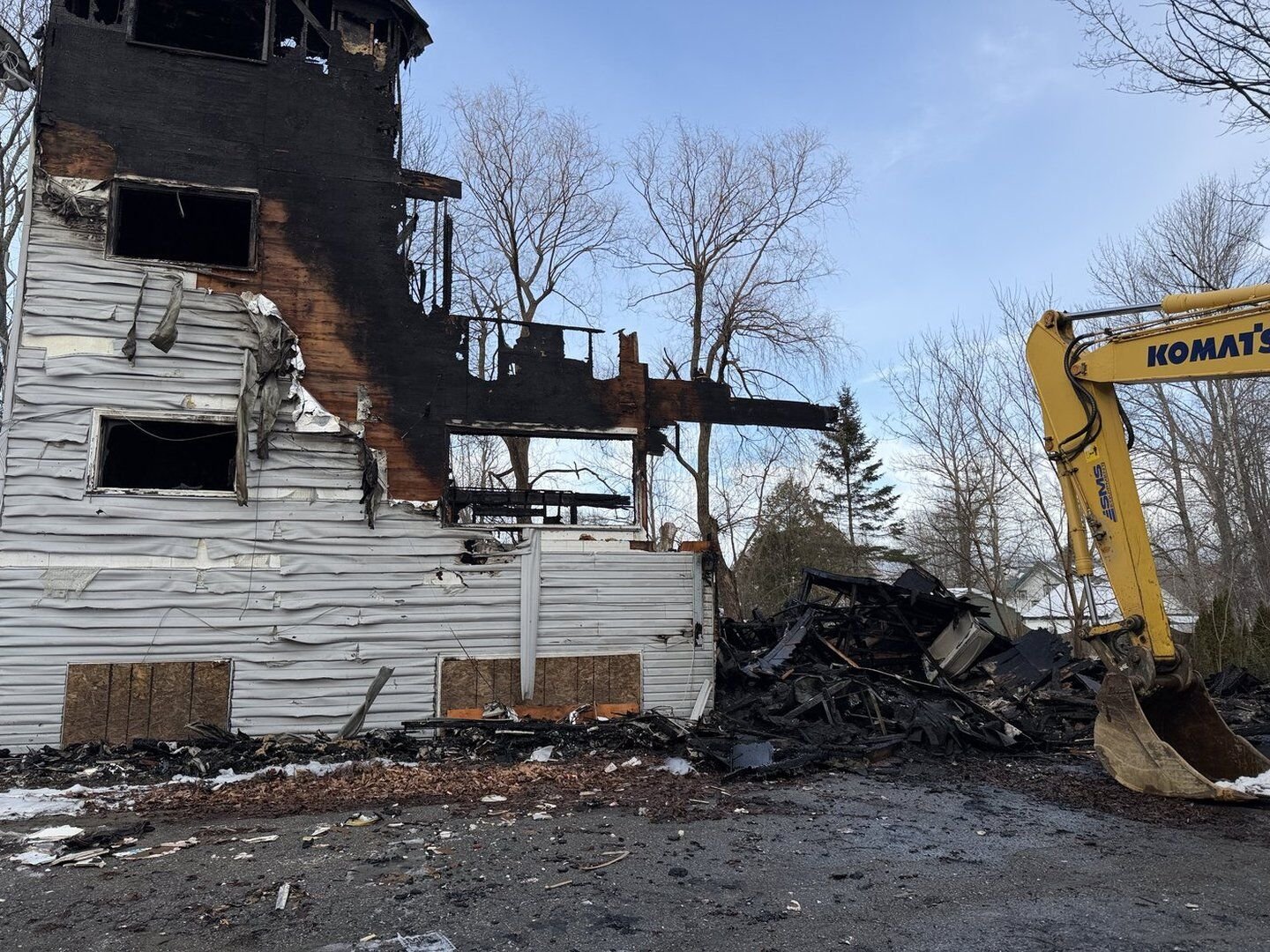Fire destroys vacant building in St. Stephen