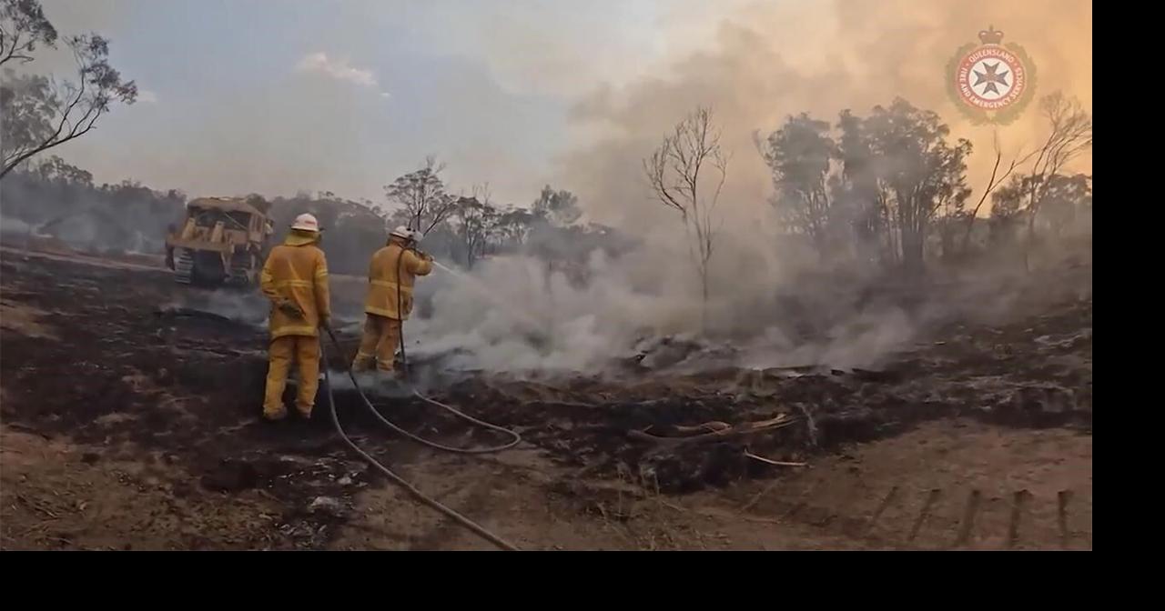A wildfire raging for a week in eastern Australia claims a life and ...