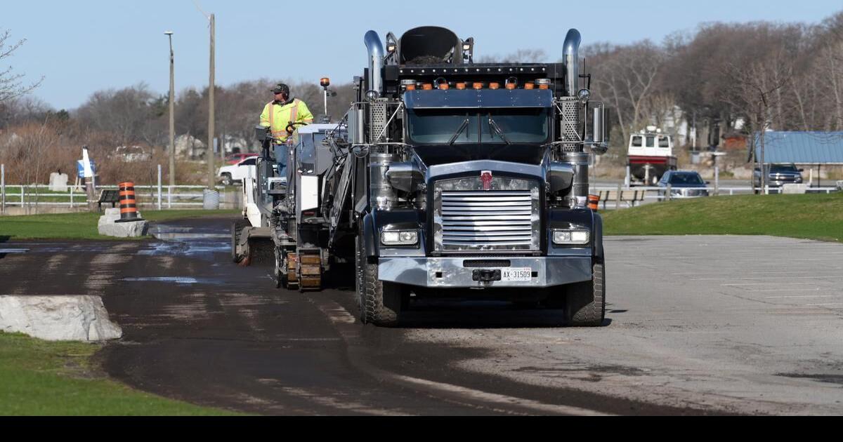 Rankin Construction resurfacing Port Colborne roads