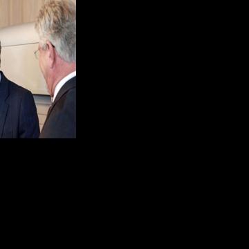 Canada Post CEO says switch to community mailboxes couldn't be stopped ...