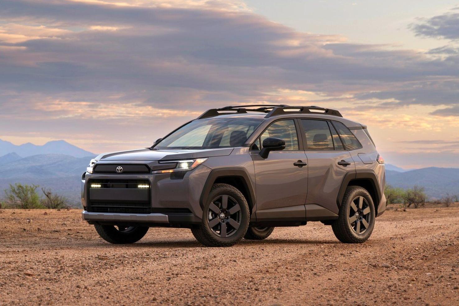 Edmunds SUV comparison: New Toyota RAV4 vs Honda CR-V