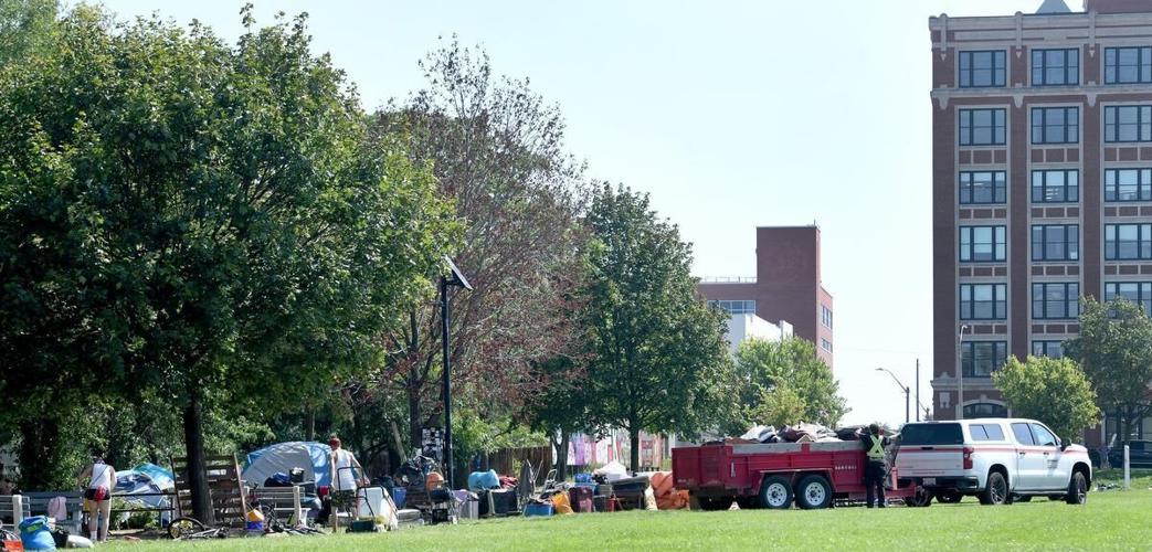 Tents thin out in parks as city moves on encampment protocol