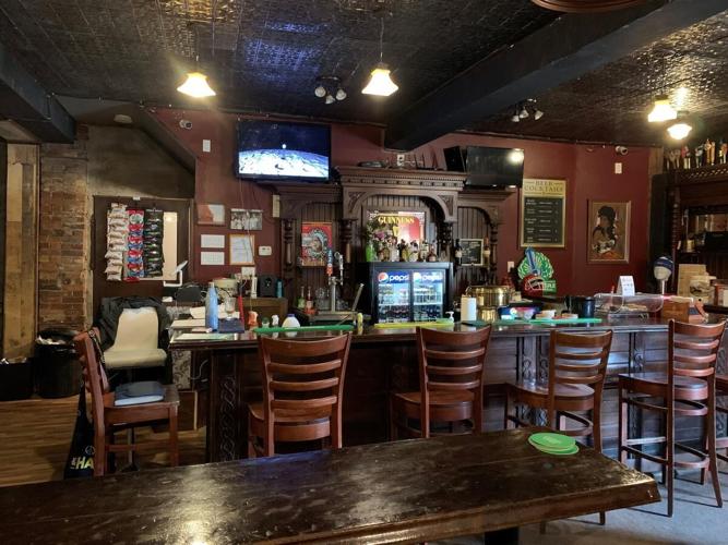 East Hamilton neighbourhood pub, Jordan’s Homeside, opens with a meat ...