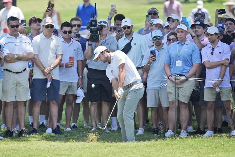 Riley gets first individual PGA Tour win by 5 at Colonial
