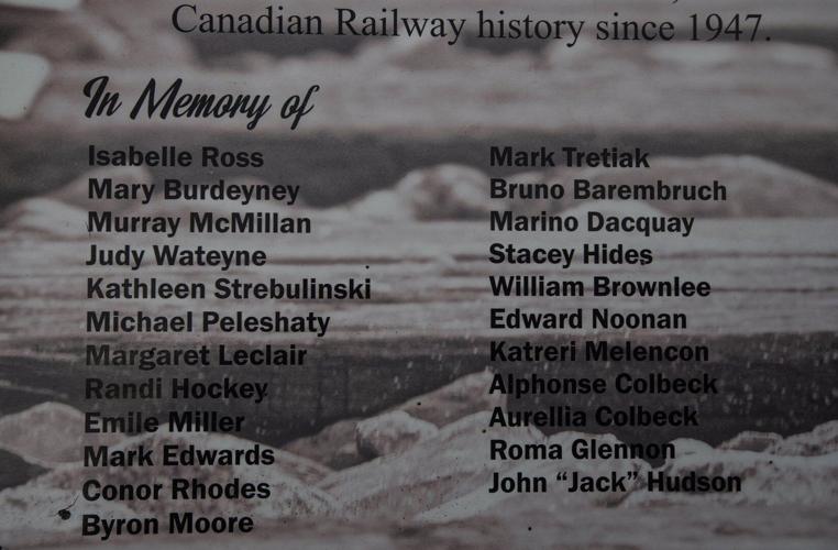 Tangled cars and billowing smoke: Remembering Hinton rail disaster 40 ...