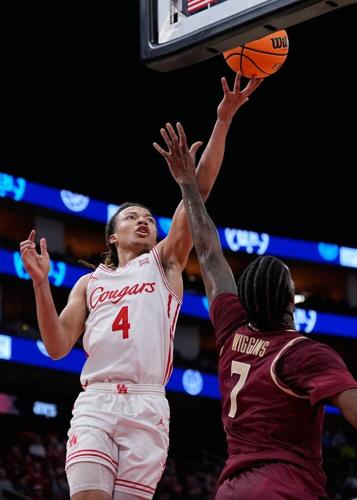 Emanuel Sharp scores 27 points, No. 8 Houston beats Florida State 82-67