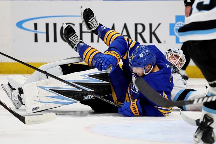 Michael Kesselring scores as Utah beats the Buffalo Sabres 5-2