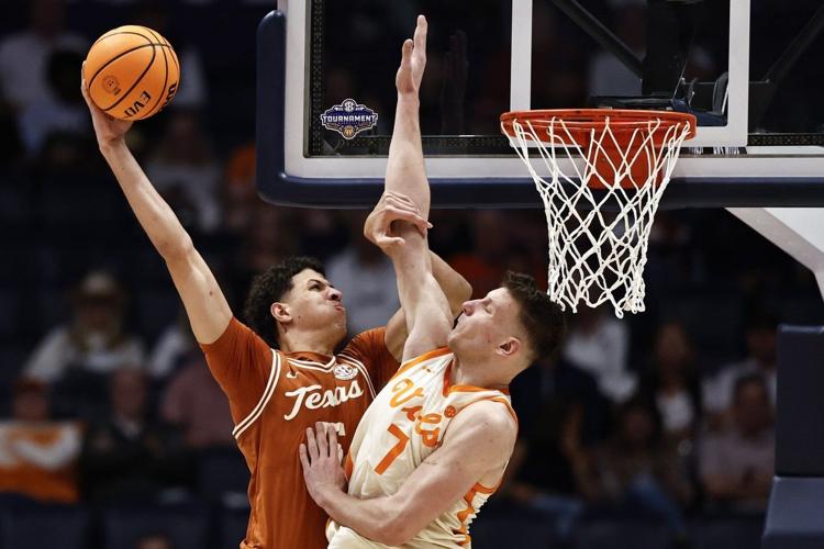 Chaz Lanier scores 23 as No. 8 Tennessee downs Texas to reach SEC Tournament semis