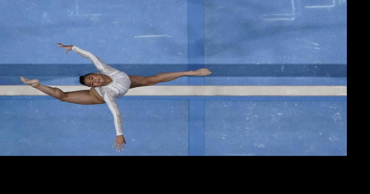 Reigning Olympic champion Sunisa Lee overcomes health issue to compete ...