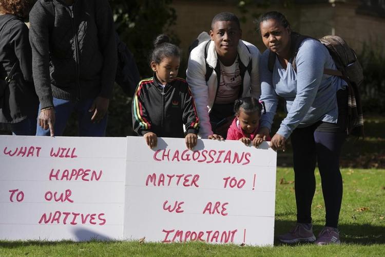 Chagos islanders displaced for a US military base protest a deal on ...
