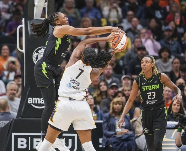 Jewell Loyd scores a season-high 34 points as Storm cool off Caitlin ...