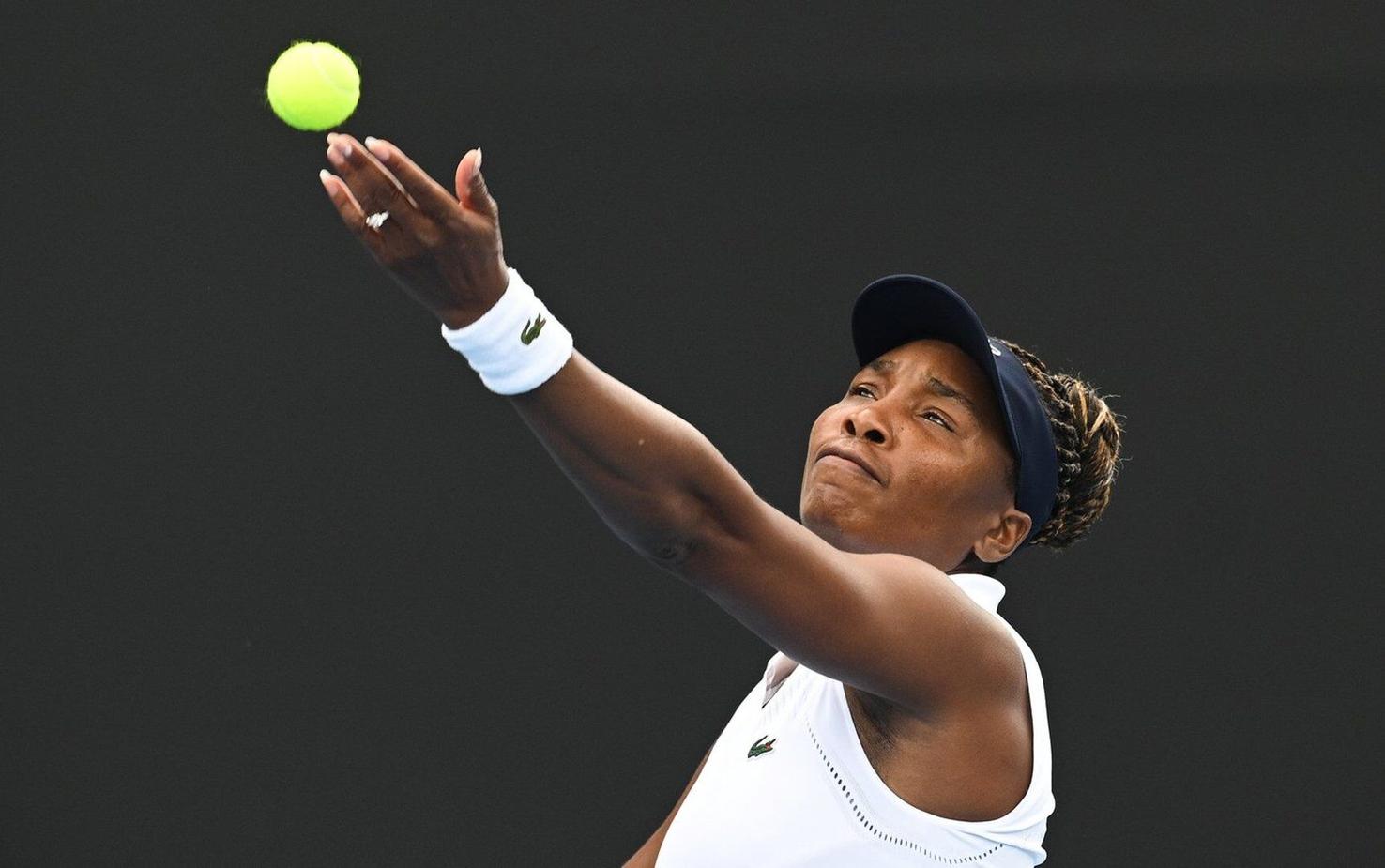 Venus Williams loses in Auckland but shows she's still competitive at 45