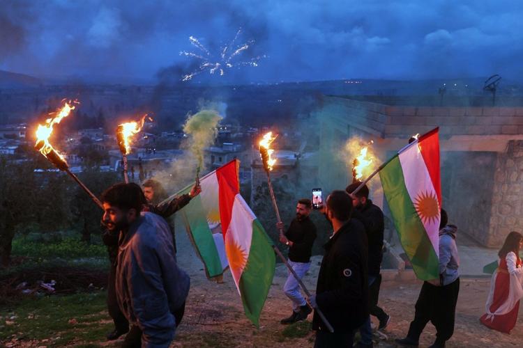 Syrian Kurds return home to celebrate Nowruz for the first time since exile