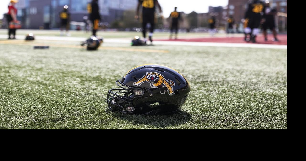 Hamilton Tiger-Cats to add Mike Walker, Bernie Custis to Wall of Honour