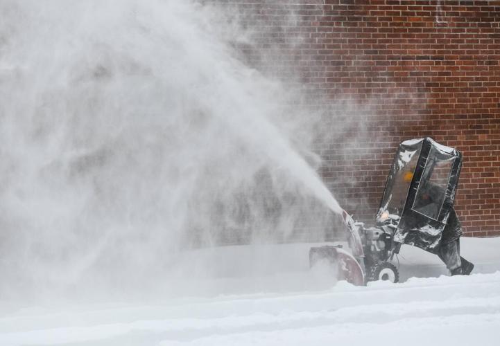 UPDATE: Winter wallops Hamilton, schools closed Tuesday