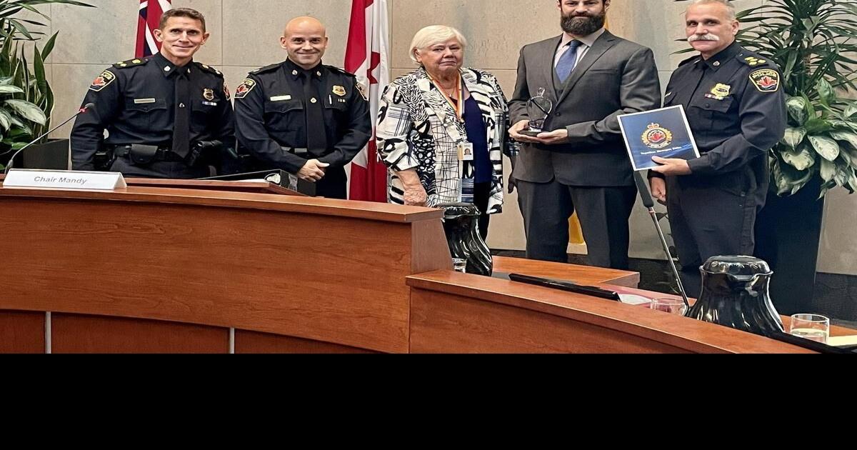 Hamilton police dispatcher credited with finding lost boy