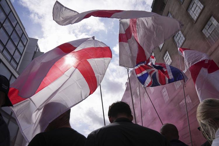 More than 100,000 attend London protest organized by far-right activist ...
