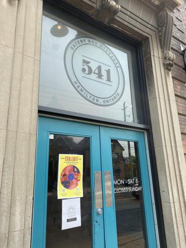 Pay it forward at Barton’s 541 Eatery
