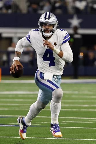 Analysis: NFL's Week 13 featured a phalanx of flags, curious non-calls ...