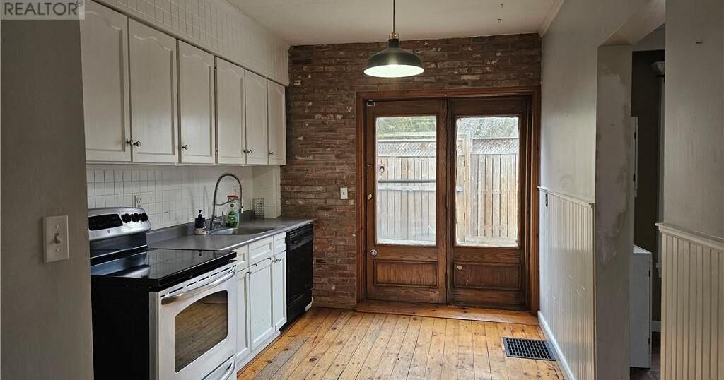 9 homes for under $500K: Here’s what’s available in Hamilton