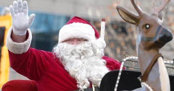Hamilton’s Grey Cup Festival floweth over (and Santa came!)