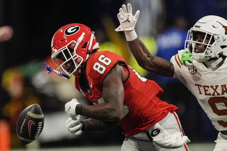 No. 5 Georgia pulls off another overtime stunner, beating No. 2 Texas ...