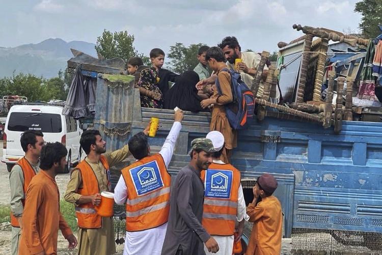 Mortar kills 2 children and their mother in northwest Pakistan where ...