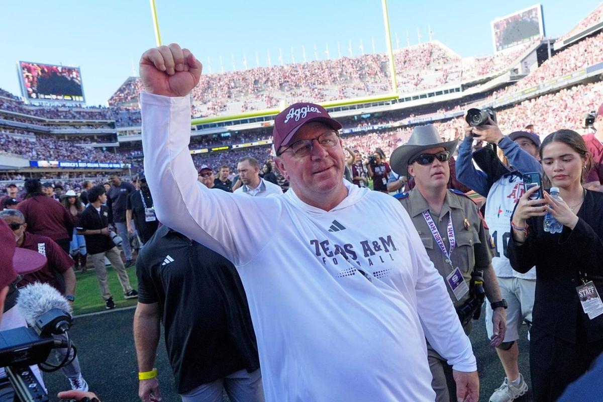 Texas A&M announces new 6-year contract for coach Mike Elko after ...