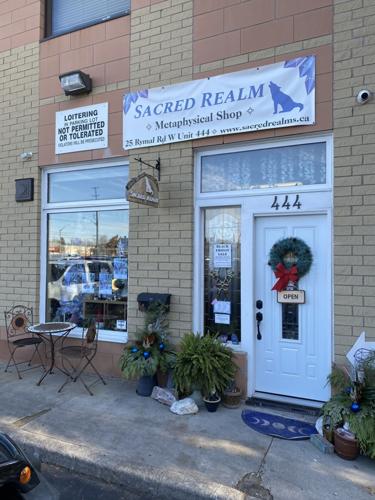 A Hamilton pagan retail crawl