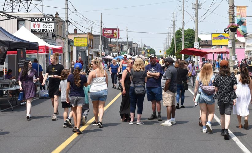 PHOTOS: Crowds enjoy Concession Streetfest on Hamilton Mountain